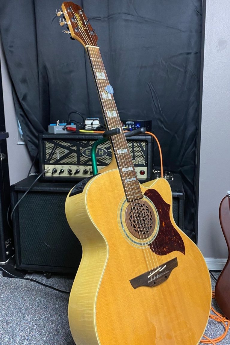 Beginner's Guide to Equipment Needed for Live Solo Acoustic Performance ...